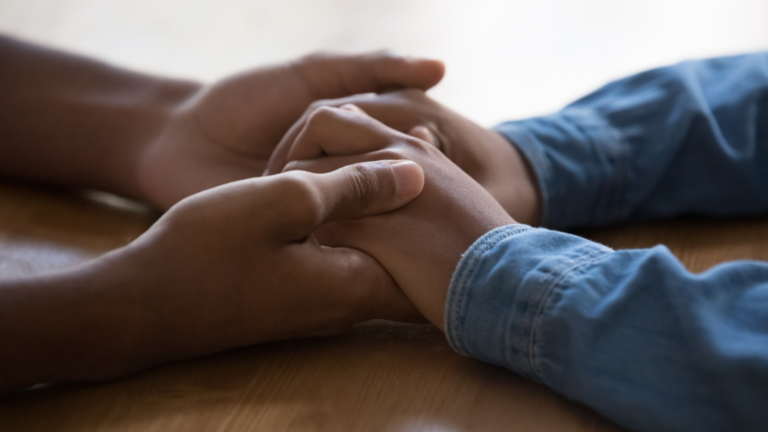 12 Biggest Struggles of Being a Christian, According to Believers ...