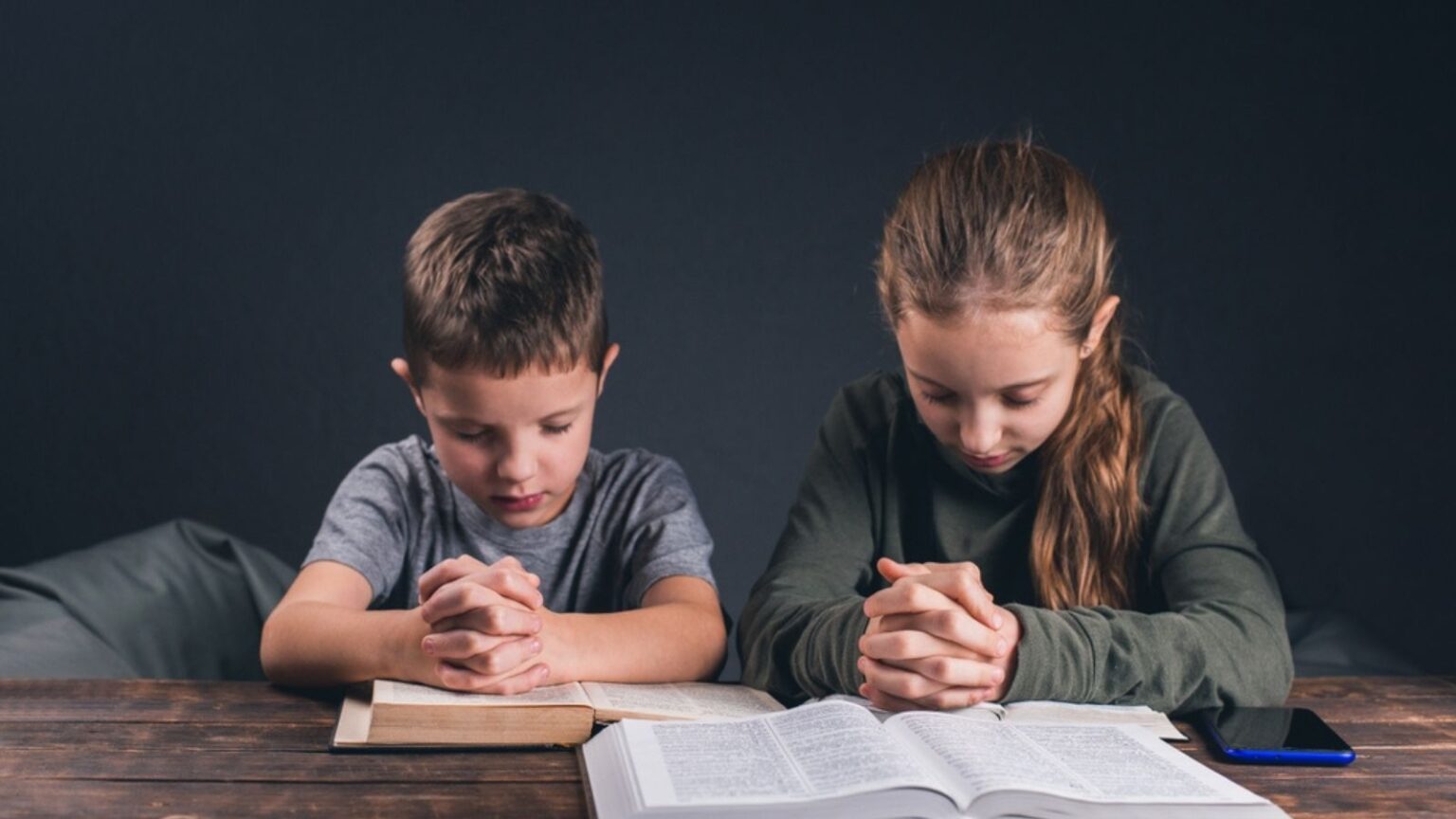 12 Easy but Impactful Prayers to Share with Your Children ...