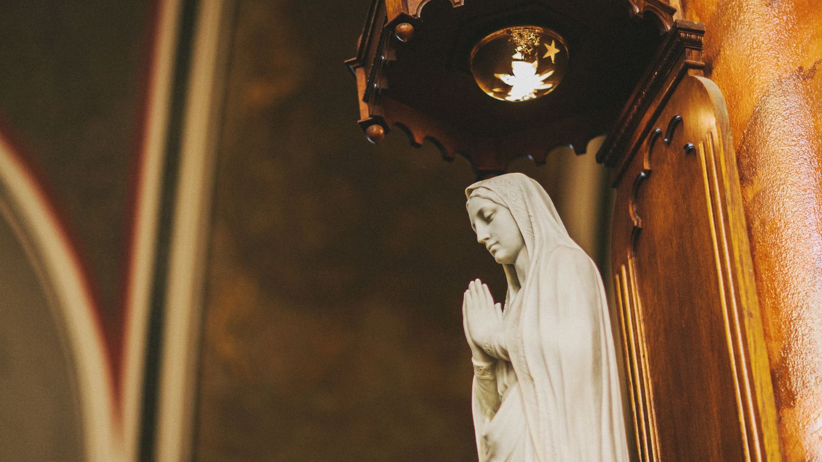 15 Contemporary Ways Catholics Celebrate Mary Across the Globe ...