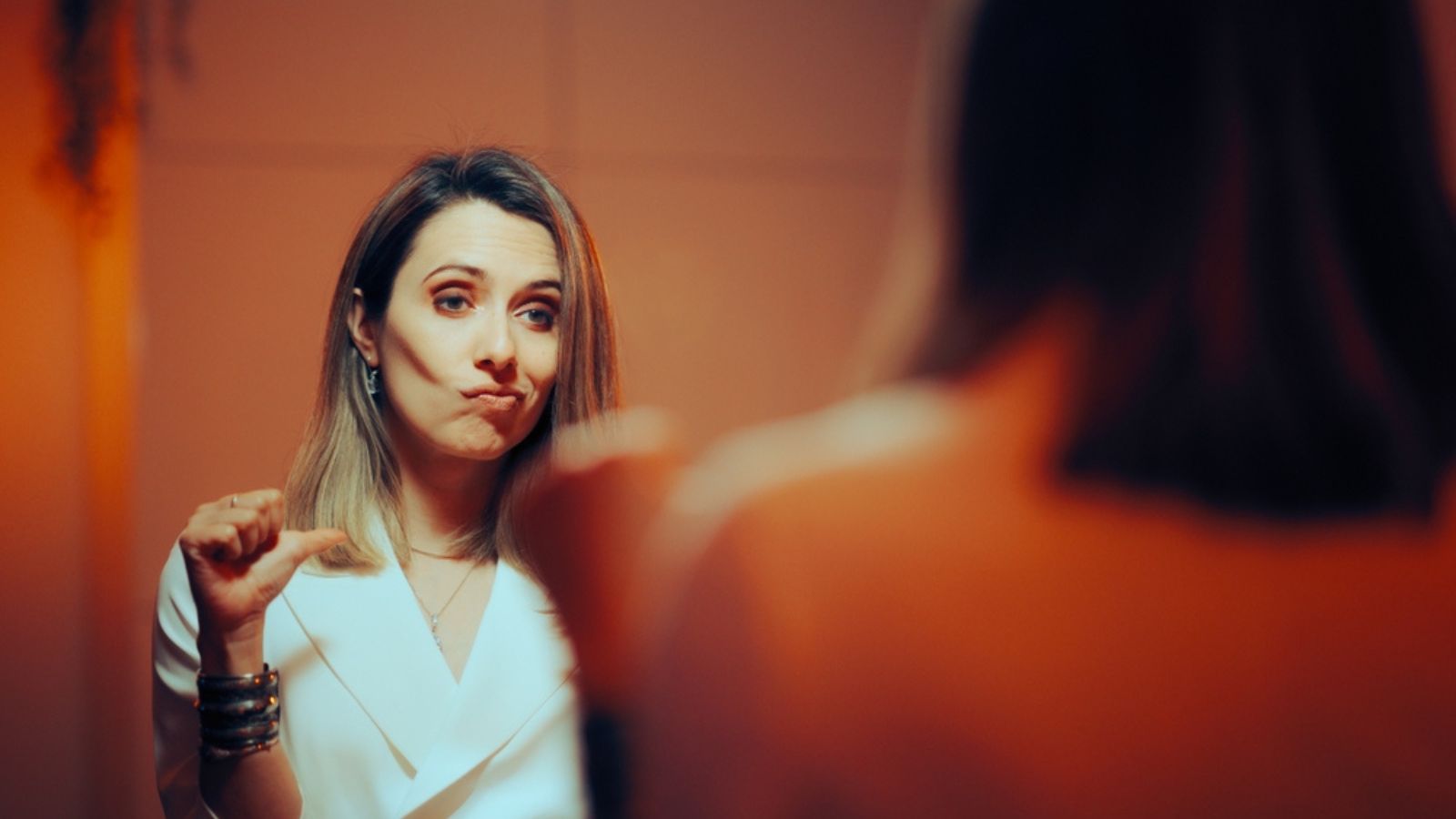18 Everyday Behaviors the Bible Urges You to Avoid - HopeNoMatterWhat.com