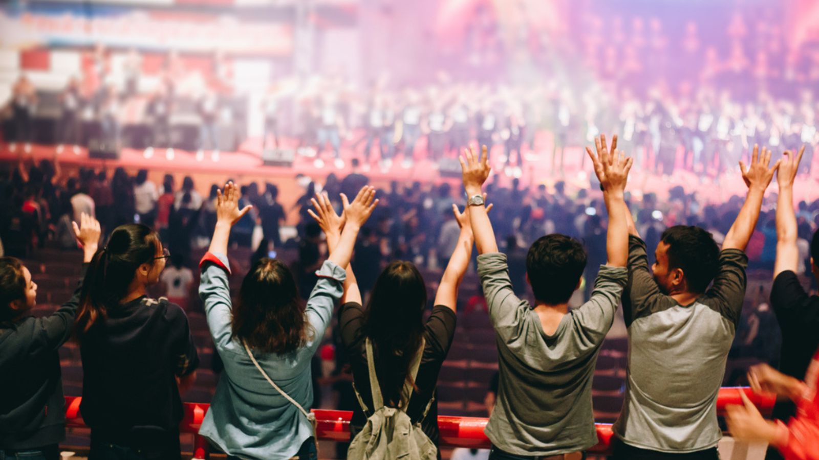 10 Ways to Inspire, Lead and Grow a Youth Group At Your Church ...