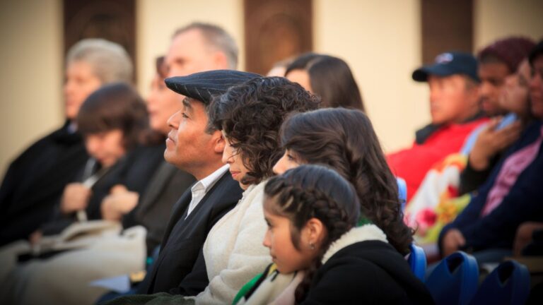 10 Essential Church Etiquette Tips You Need to Know - HopeNoMatterWhat.com