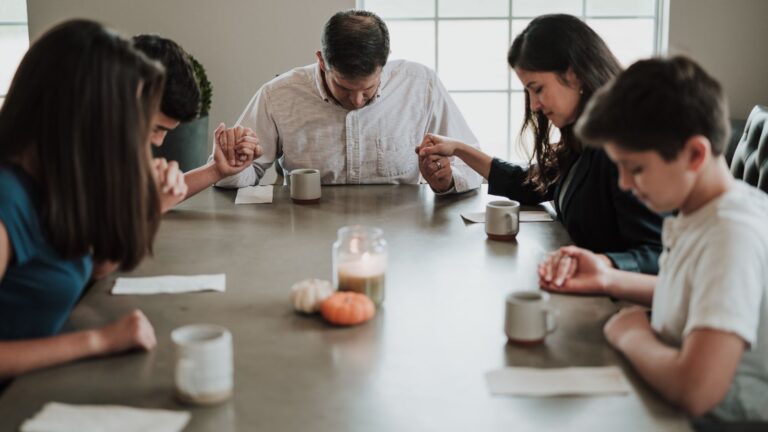 15 Meaningful Christian Traditions to Begin with Your Family ...