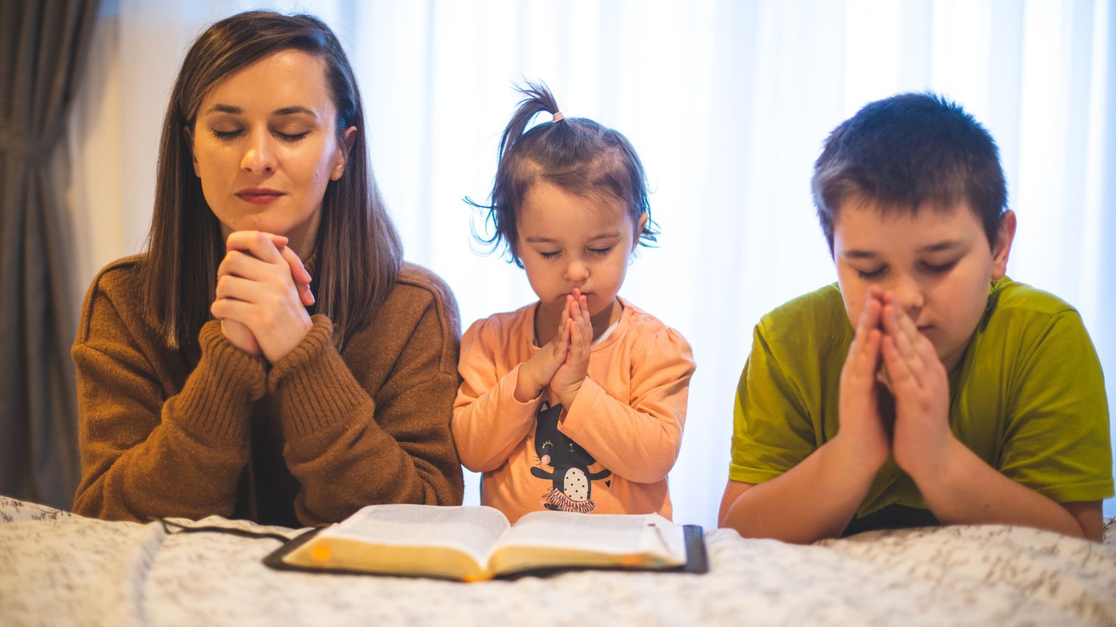 15 Meaningful Christian Traditions to Begin with Your Family ...