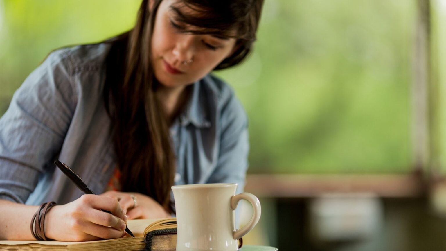 15 Meaningful Christian Traditions to Begin with Your Family ...