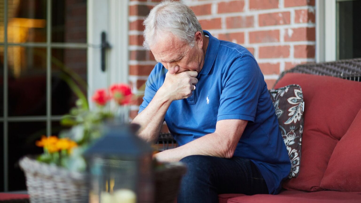 11 Prayers for Seniors Seeking Strength and Peace - HopeNoMatterWhat.com