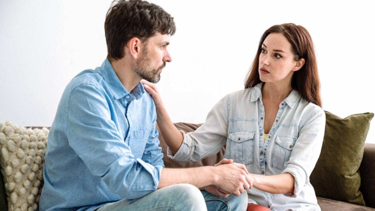 15 Thoughtful Ways to Help a Friend in Crisis - HopeNoMatterWhat.com