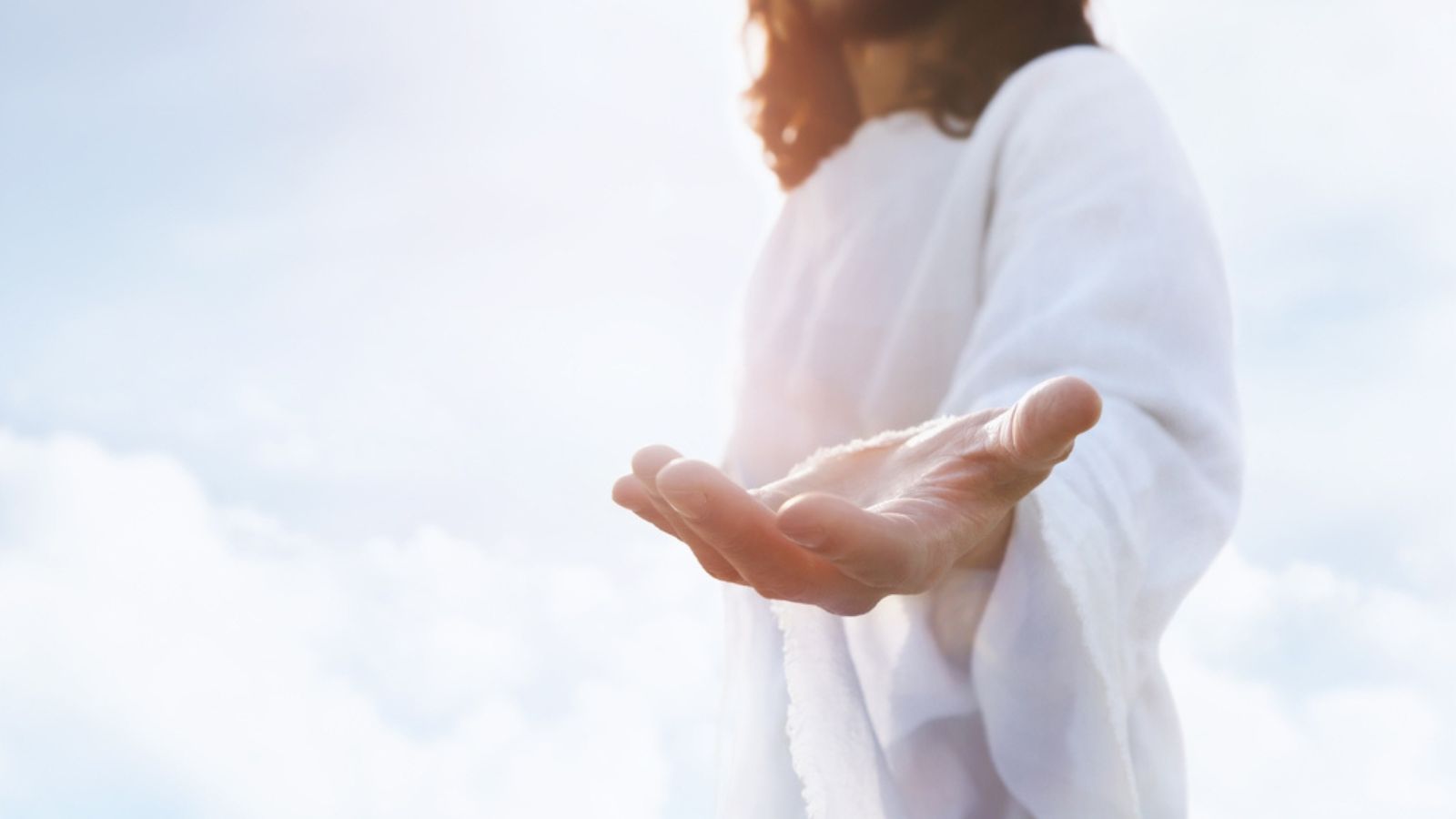 12 Reflections on the Power of Hope in Christ - HopeNoMatterWhat.com