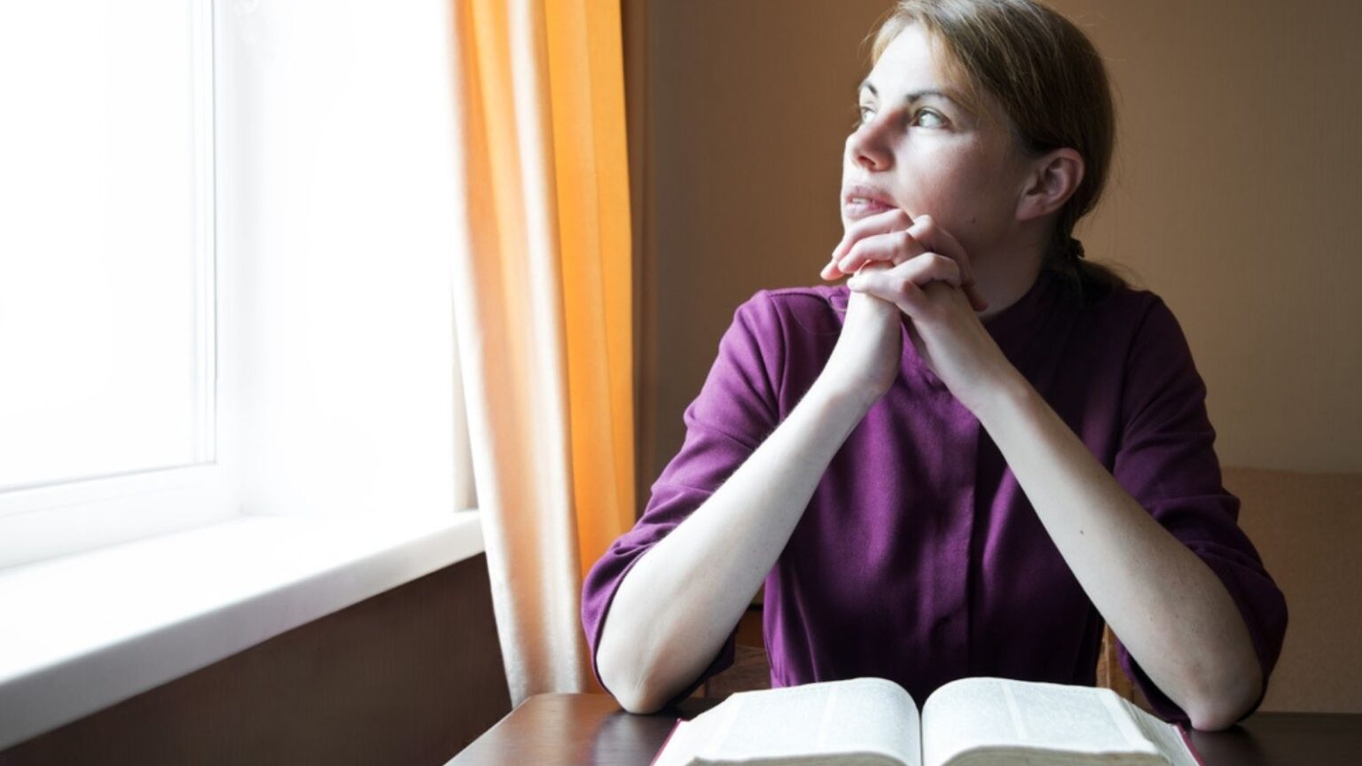 15 Encouraging Verses for When You're Waiting on God's Timing ...