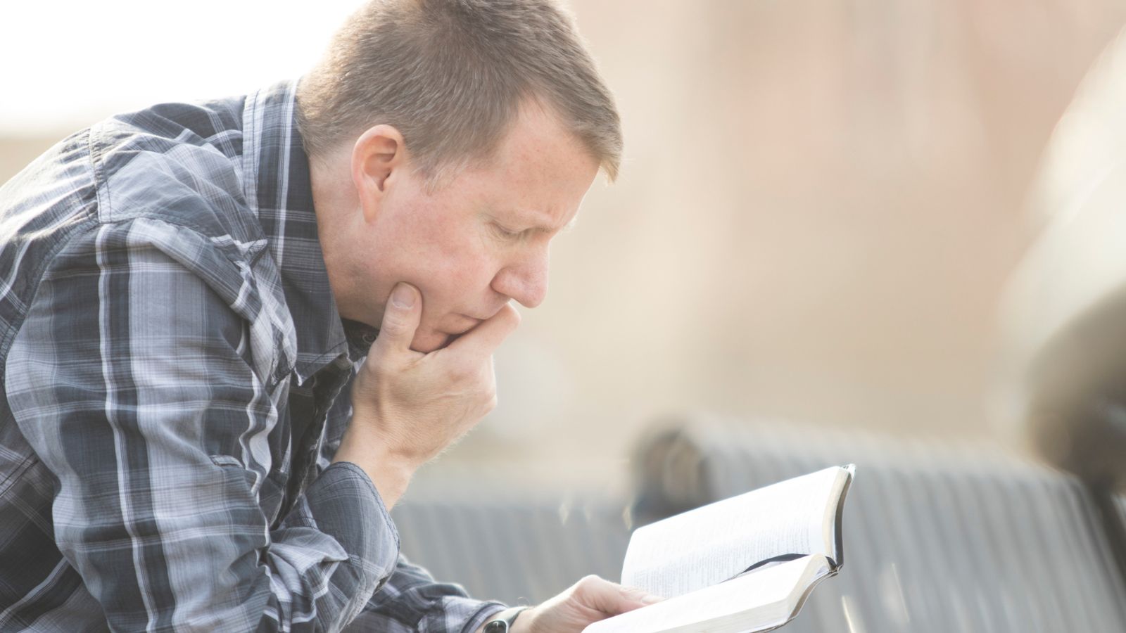 18 Bible Verses to Bring Clarity During Periods of Confusion ...