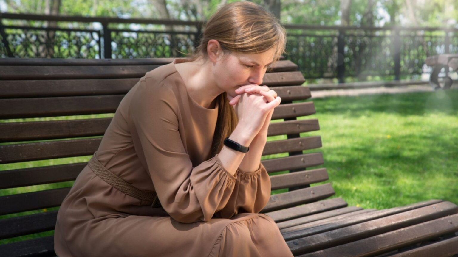 15 Transformative Lessons on Prayer We Can All Learn from Jesus ...