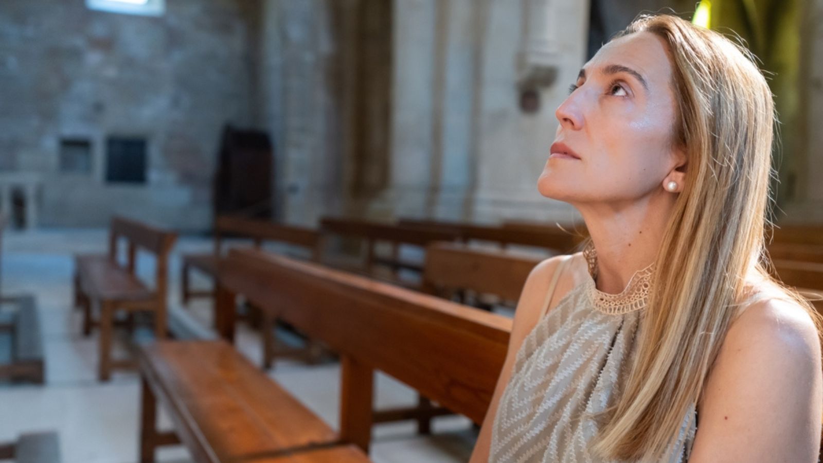 9 Biblical Truths About Seraphim: Heaven's Fiery Angels ...