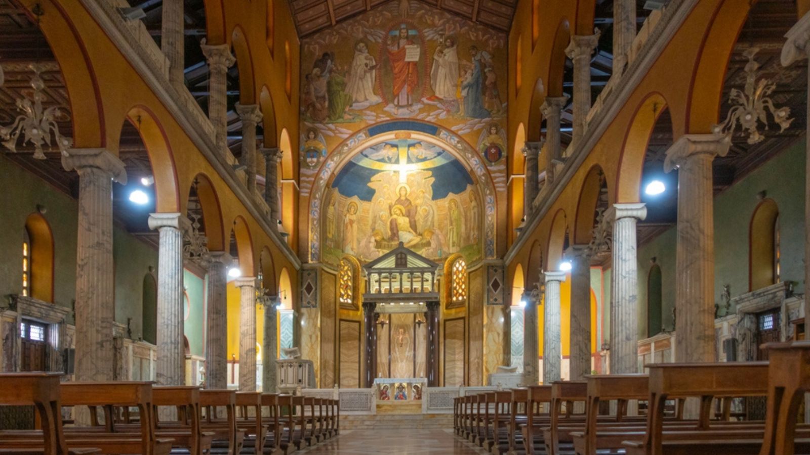 12 Miracles of the Eucharist that Will Strengthen Your Belief ...