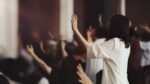 Hymns vs. Modern Worship: 12 Reasons Christians Are Divided Over Music ...