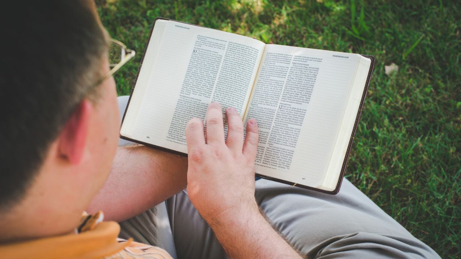 15 Ways a Renewed Mind Can Help You Battle Worldly Influences Through ...